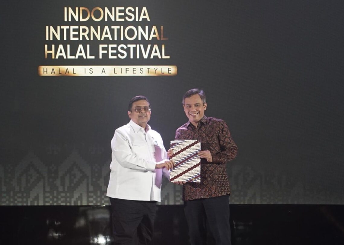 Viral Teks Lorem Ipsum di Tugu Titik Nol IKN: Apa Makna dan ...