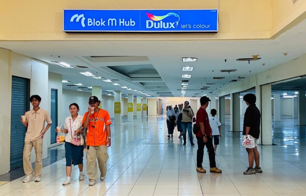 Gubernur DKI Gratiskan Sewa Kios di Blok M Hub 2 Bulan bagi Pedagang ...
