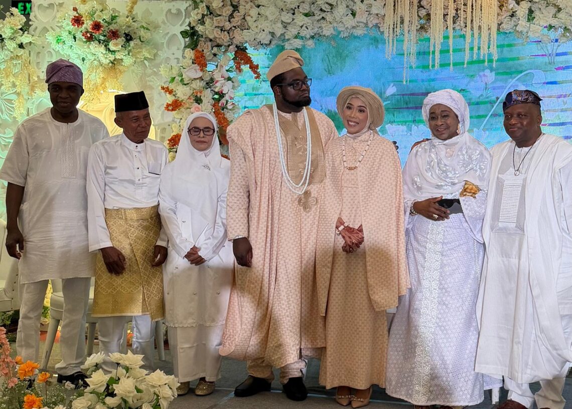 13 Jenis Tanaman Bunga Merah untuk Taman Estetik: Rekomendasi Paling ...